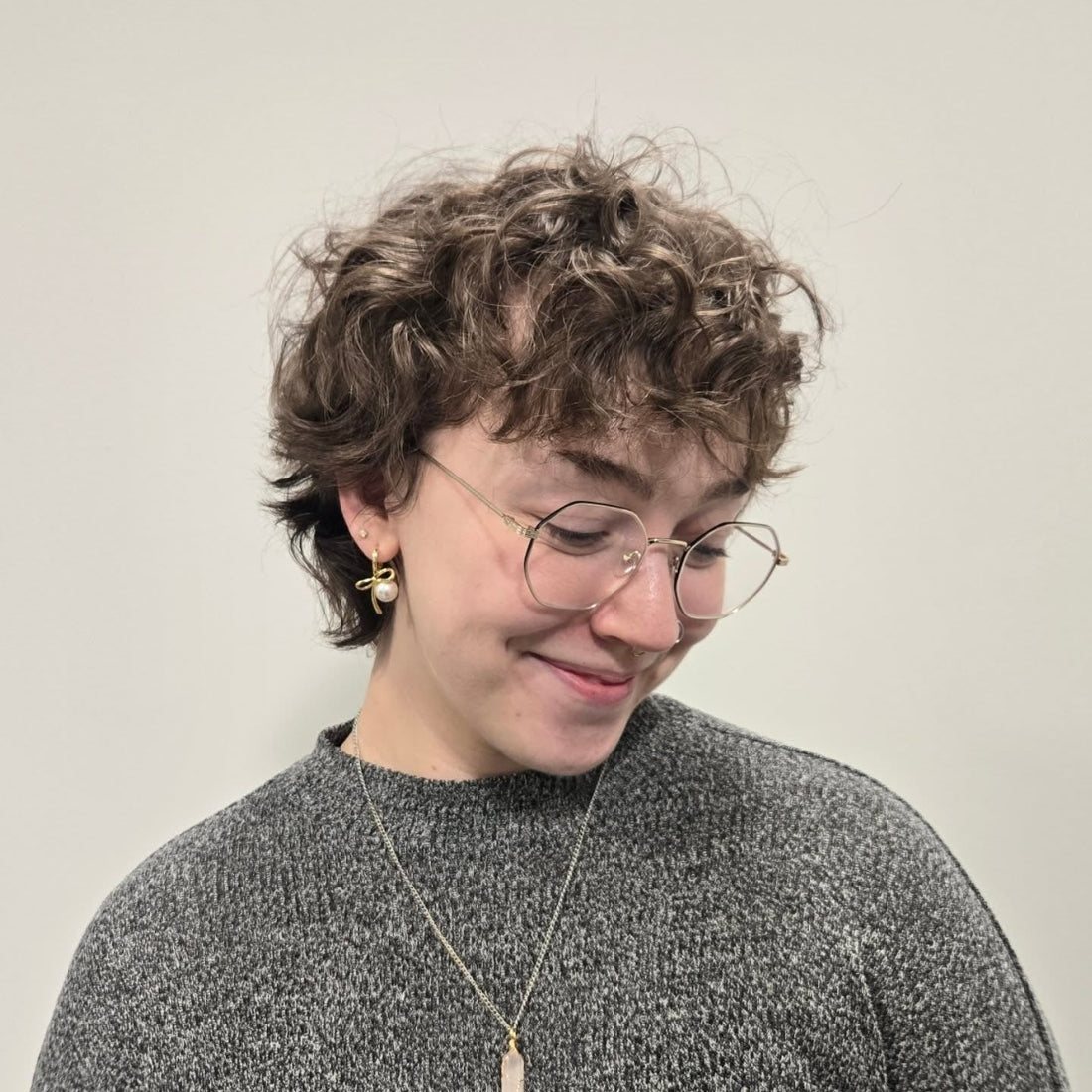 shaggy pixie cut curly