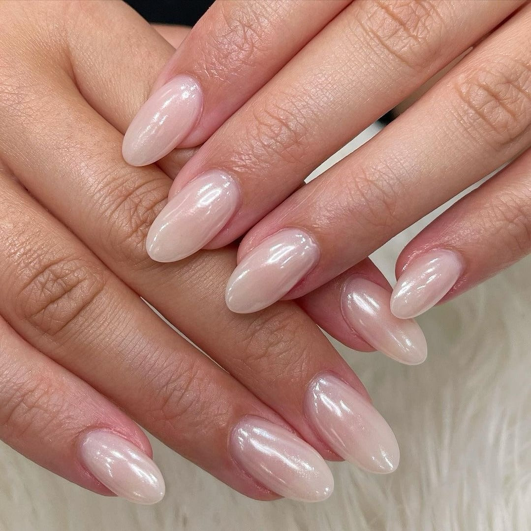 16 Best Champagne Color Nail Ideas 2026 – Pixelify