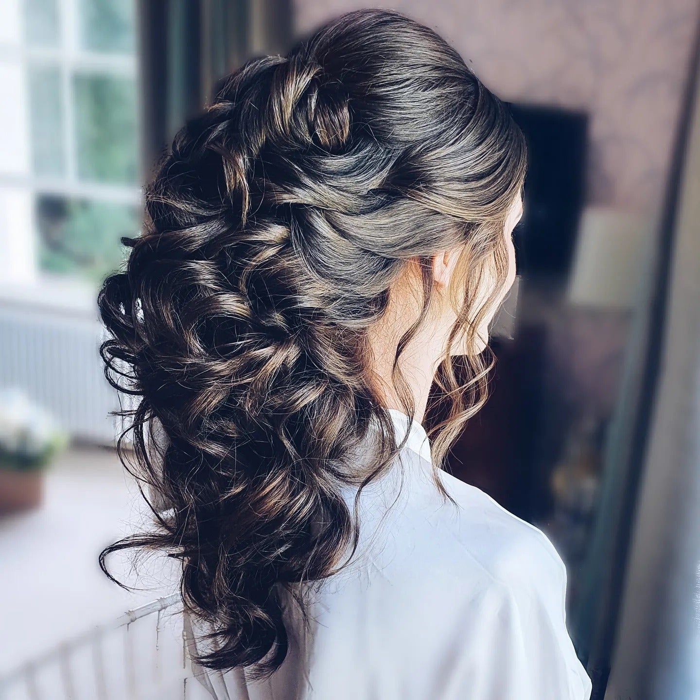 17 Half Up Half Down Hairstyles – Beautifully Balanced Styles for All ...